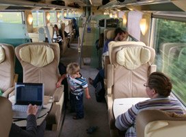Train travel in France, a beginner's guide | Paris to Nice from €25