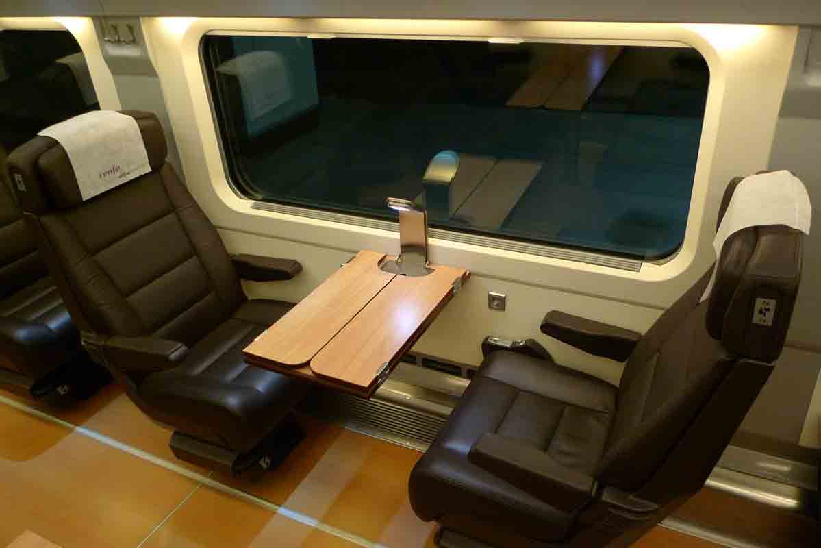 Barcelona to Marseille, Lyon, Toulouse by Renfe AVE train