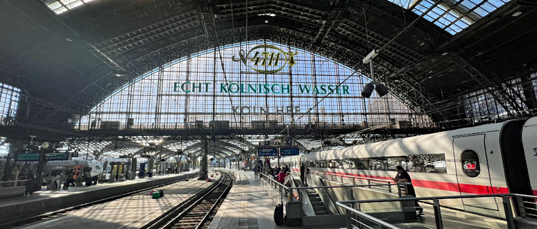 Cologne Hauptbahnhof | a station guide